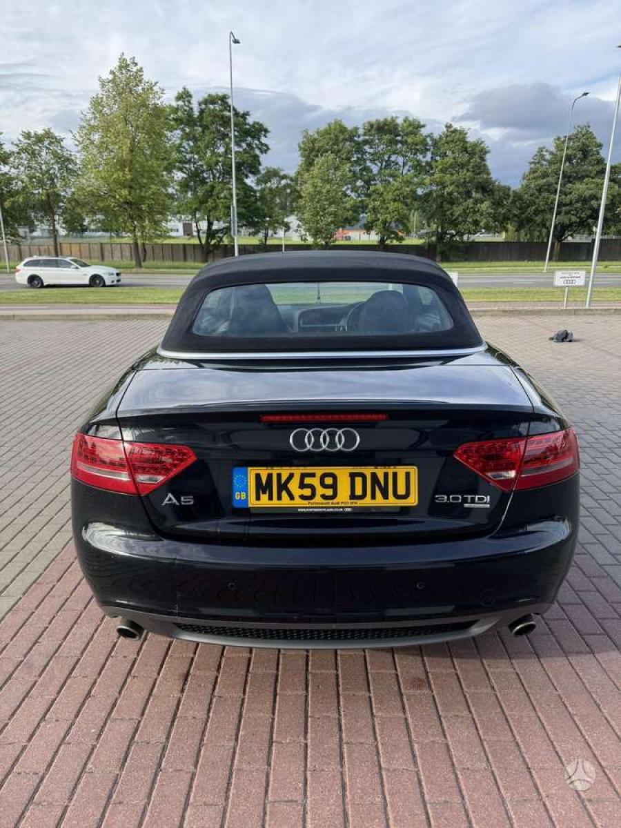 Black Audi A5 2009 in Siauliai, with an engine capacity of 2.97 L and mileage of 340 thousand km for 3500 €, photo 6 on AUTOMOTO.COM.LV