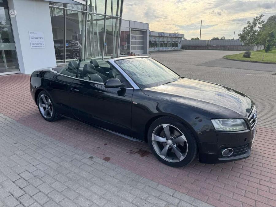 Black Audi A5 2009 in Siauliai, with an engine capacity of 2.97 L and mileage of 340 thousand km for 3500 €, photo 9 on AUTOMOTO.COM.LV