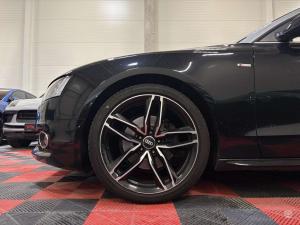 Black Audi A5 2010 in Vilnius, with an engine capacity of 1.98 L and mileage of 113 thousand km for 8290 €, photo 10 on AUTOMOTO.COM.LV