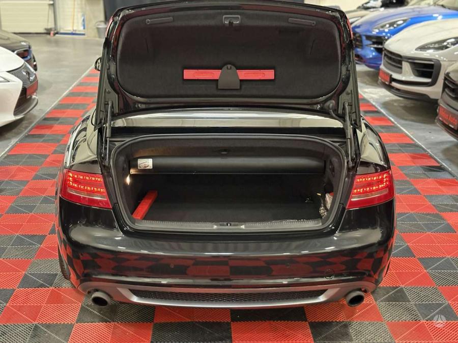Black Audi A5 2010 in Vilnius, with an engine capacity of 1.98 L and mileage of 113 thousand km for 8290 €, photo 27 on AUTOMOTO.COM.LV