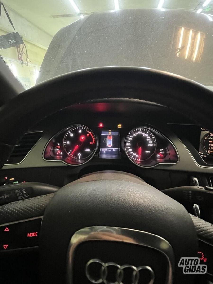 Melns Audi A5 2010 Kauņa, ar dzinēja tilpumu 2.70 L un nobraukumu 208 tūkst. km par 4600 €, foto 1 vietnē AUTOMOTO.COM.LV