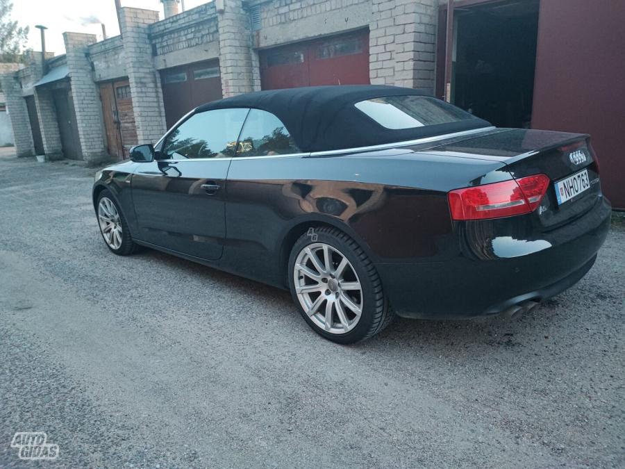 Black Audi A5 2010 in Palanga, with an engine capacity of 2.00 L and mileage of 255 thousand km for 8750 €, photo 6 on AUTOMOTO.COM.LV