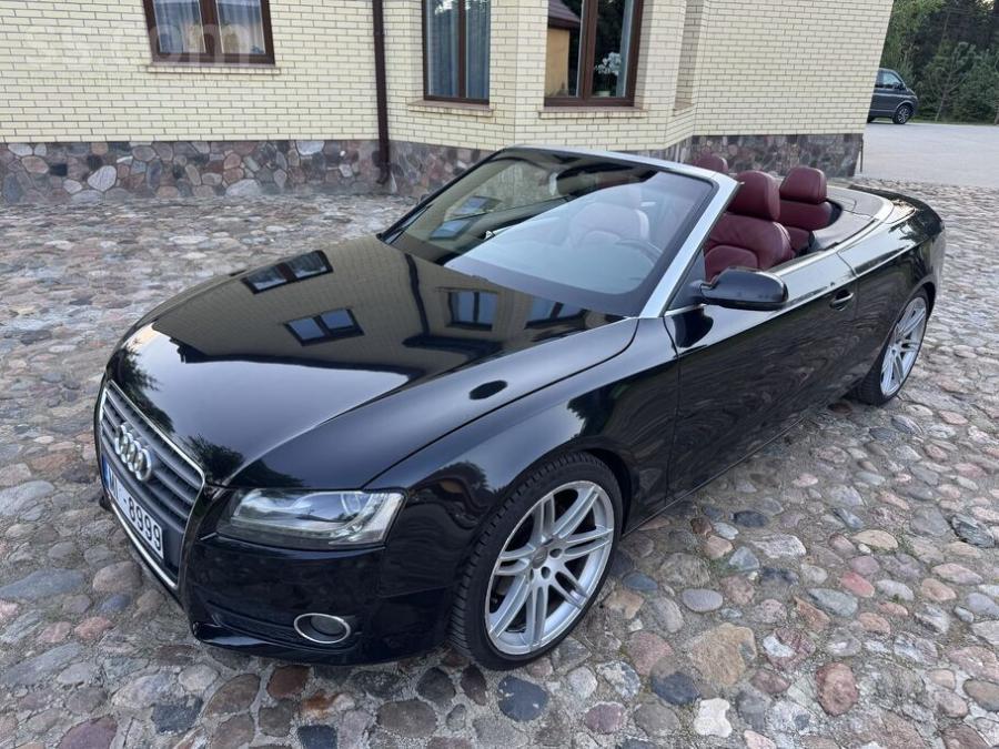 Melns Audi A5 2011 Daugavpils, ar dzinēja tilpumu 2.00 L un nobraukumu 227 tūkst. km par 7250 €, foto 1 vietnē AUTOMOTO.COM.LV