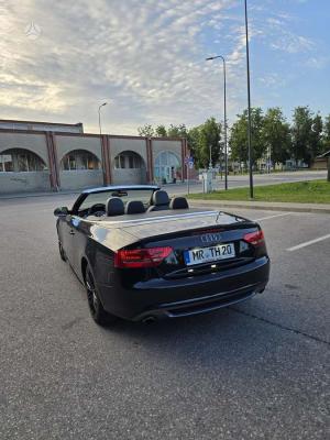 Black Audi A5 2011 in Ukmerge, with an engine capacity of 2.97 L and mileage of 258 thousand km for 8999 €, photo 7 on AUTOMOTO.COM.LV