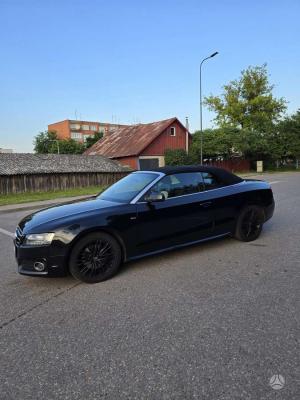 Black Audi A5 2011 in Ukmerge, with an engine capacity of 2.97 L and mileage of 258 thousand km for 8999 €, photo 9 on AUTOMOTO.COM.LV