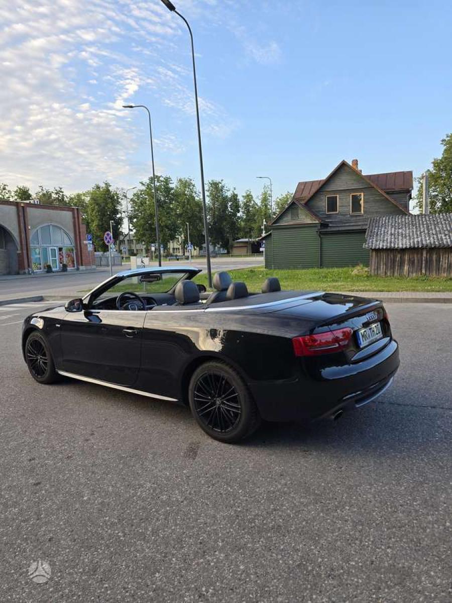 Black Audi A5 2011 in Ukmerge, with an engine capacity of 2.97 L and mileage of 258 thousand km for 8999 €, photo 11 on AUTOMOTO.COM.LV
