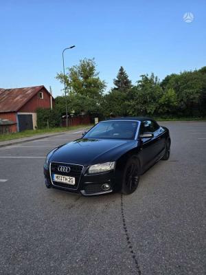 Black Audi A5 2011 in Ukmerge, with an engine capacity of 2.97 L and mileage of 258 thousand km for 8999 €, photo 12 on AUTOMOTO.COM.LV