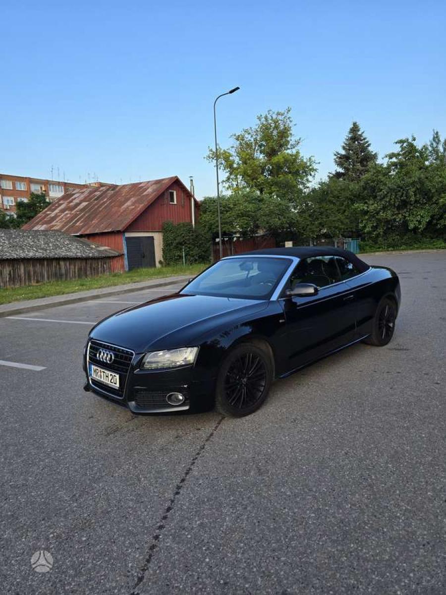 Black Audi A5 2011 in Ukmerge, with an engine capacity of 2.97 L and mileage of 258 thousand km for 8999 €, photo 22 on AUTOMOTO.COM.LV
