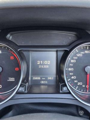 Black Audi A5 2011 in Ukmerge, with an engine capacity of 2.97 L and mileage of 258 thousand km for 8999 €, photo 27 on AUTOMOTO.COM.LV
