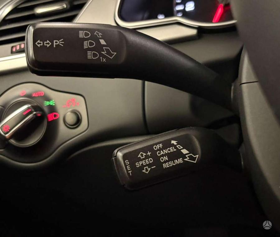 Black Audi A5 2012 in Marijampole, with an engine capacity of 2.70 L and mileage of 284 thousand km for 8500 €, photo 12 on AUTOMOTO.COM.LV