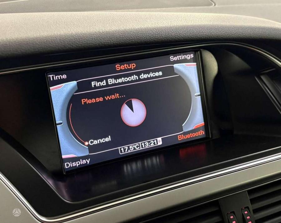 Black Audi A5 2012 in Marijampole, with an engine capacity of 2.70 L and mileage of 284 thousand km for 8500 €, photo 14 on AUTOMOTO.COM.LV