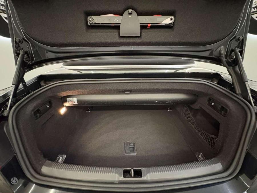 Black Audi A5 2012 in Marijampole, with an engine capacity of 2.70 L and mileage of 284 thousand km for 8500 €, photo 20 on AUTOMOTO.COM.LV