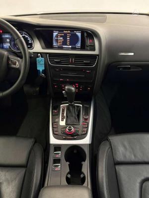 Black Audi A5 2012 in Marijampole, with an engine capacity of 2.70 L and mileage of 284 thousand km for 8500 €, photo 23 on AUTOMOTO.COM.LV