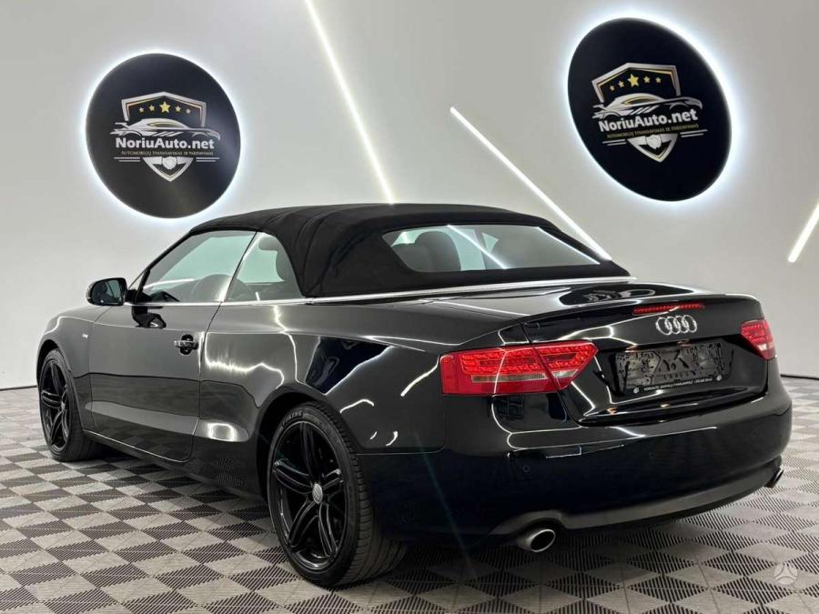 Black Audi A5 2012 in Marijampole, with an engine capacity of 2.70 L and mileage of 284 thousand km for 8500 €, photo 31 on AUTOMOTO.COM.LV
