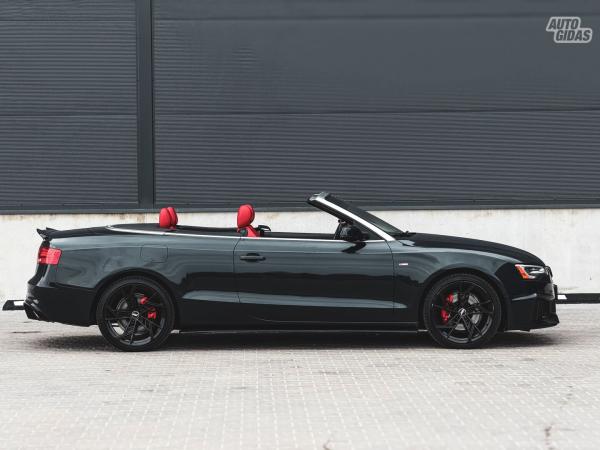 Black Audi A5 2013 in Siauliai, with an engine capacity of 2.00 L and mileage of 123 thousand km for 13599 €, photo 10 on AUTOMOTO.COM.LV