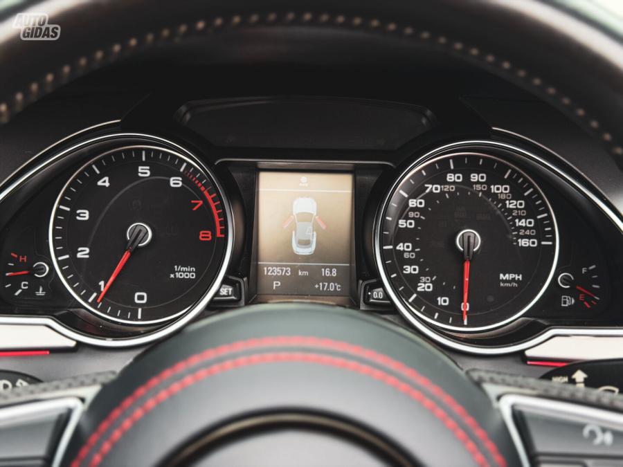 Melns Audi A5 2013 Šauļi, ar dzinēja tilpumu 2.00 L un nobraukumu 123 tūkst. km par 13599 €, foto 32 vietnē AUTOMOTO.COM.LV