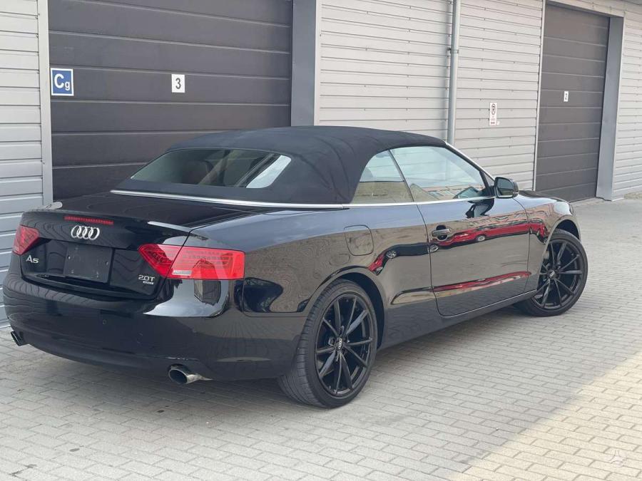 Black Audi A5 2014 in Klaipeda, with an engine capacity of 1.98 L and mileage of 153 thousand km for 12700 €, photo 6 on AUTOMOTO.COM.LV