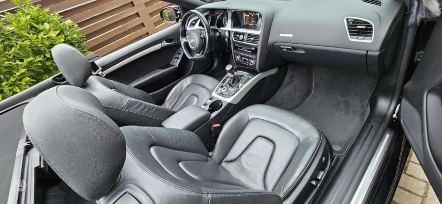 Black Audi A5 2016 in Telschi, with an engine capacity of 1.97 L and mileage of 220 thousand km for 12300 €, photo 19 on AUTOMOTO.COM.LV