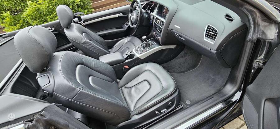 Black Audi A5 2016 in Telschi, with an engine capacity of 1.97 L and mileage of 220 thousand km for 12300 €, photo 20 on AUTOMOTO.COM.LV