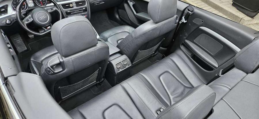 Black Audi A5 2016 in Telschi, with an engine capacity of 1.97 L and mileage of 220 thousand km for 12300 €, photo 22 on AUTOMOTO.COM.LV
