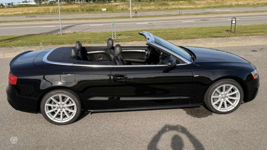 Black Audi A5 2017 in Klaipeda, with an engine capacity of 2.00 L and mileage of 90 thousand km for 16500 €, photo 7 on AUTOMOTO.COM.LV