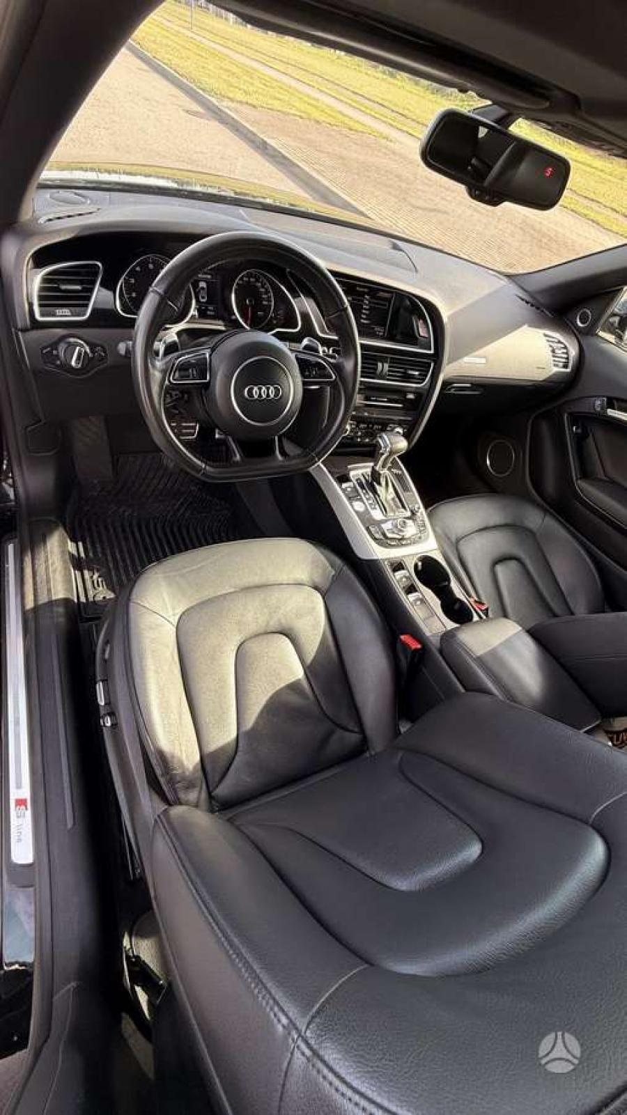 Black Audi A5 2017 in Klaipeda, with an engine capacity of 2.00 L and mileage of 90 thousand km for 16500 €, photo 31 on AUTOMOTO.COM.LV