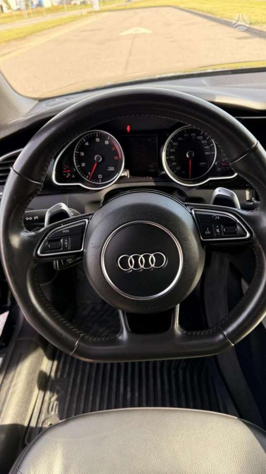 Black Audi A5 2017 in Klaipeda, with an engine capacity of 2.00 L and mileage of 90 thousand km for 16500 €, photo 34 on AUTOMOTO.COM.LV
