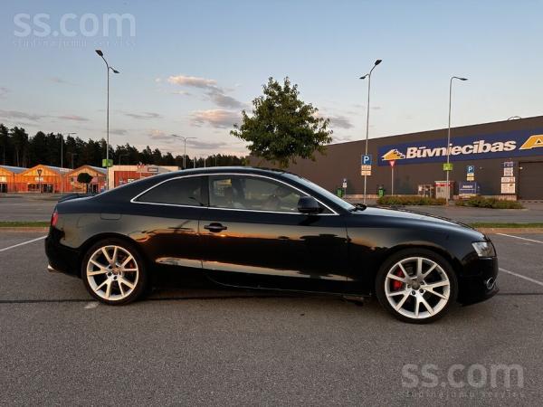 Черный Ауди А5 2007 в Рига, объемом двигателя 3.00 л и пробегом 335 тыс. км за 6999 €, фото 5 на AUTOMOTO.COM.LV