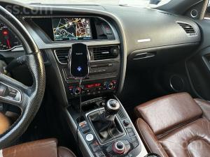 Black Audi A5 2007 in Riga, with an engine capacity of 3.00 L and mileage of 335 thousand km for 6999 €, photo 12 on AUTOMOTO.COM.LV