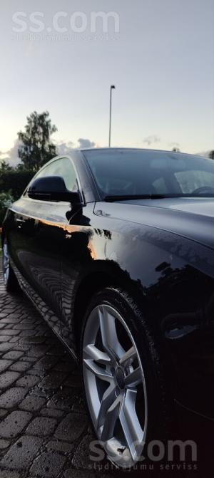 Black Audi A5 2007 in Riga, with an engine capacity of 3.00 L and mileage of 305 thousand km for 8400 €, photo 7 on AUTOMOTO.COM.LV