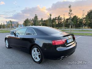 Melns Audi A5 2007 Tallina, ar dzinēja tilpumu 2.70 L un nobraukumu 355 tūkst. km par 3500 €, foto 7 vietnē AUTOMOTO.COM.LV