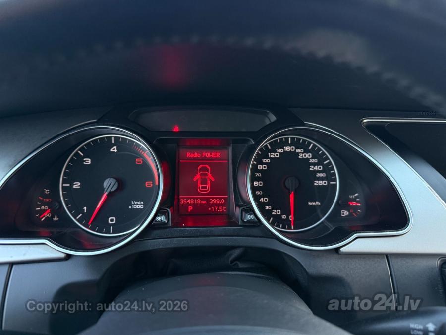 Melns Audi A5 2007 Tallina, ar dzinēja tilpumu 2.70 L un nobraukumu 355 tūkst. km par 3500 €, foto 14 vietnē AUTOMOTO.COM.LV