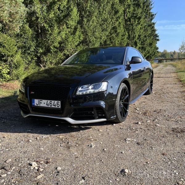 Black Audi A5 2007 in Riga, with an engine capacity of 3.00 L and mileage of 420 thousand km for 6500 €, photo 1 on AUTOMOTO.COM.LV