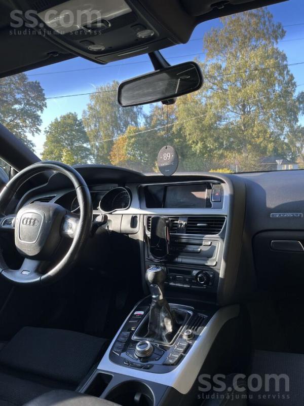 Black Audi A5 2007 in Riga, with an engine capacity of 3.00 L and mileage of 420 thousand km for 6500 €, photo 8 on AUTOMOTO.COM.LV