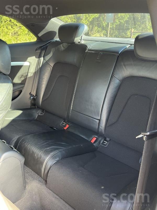 Black Audi A5 2007 in Riga, with an engine capacity of 3.00 L and mileage of 420 thousand km for 6500 €, photo 11 on AUTOMOTO.COM.LV