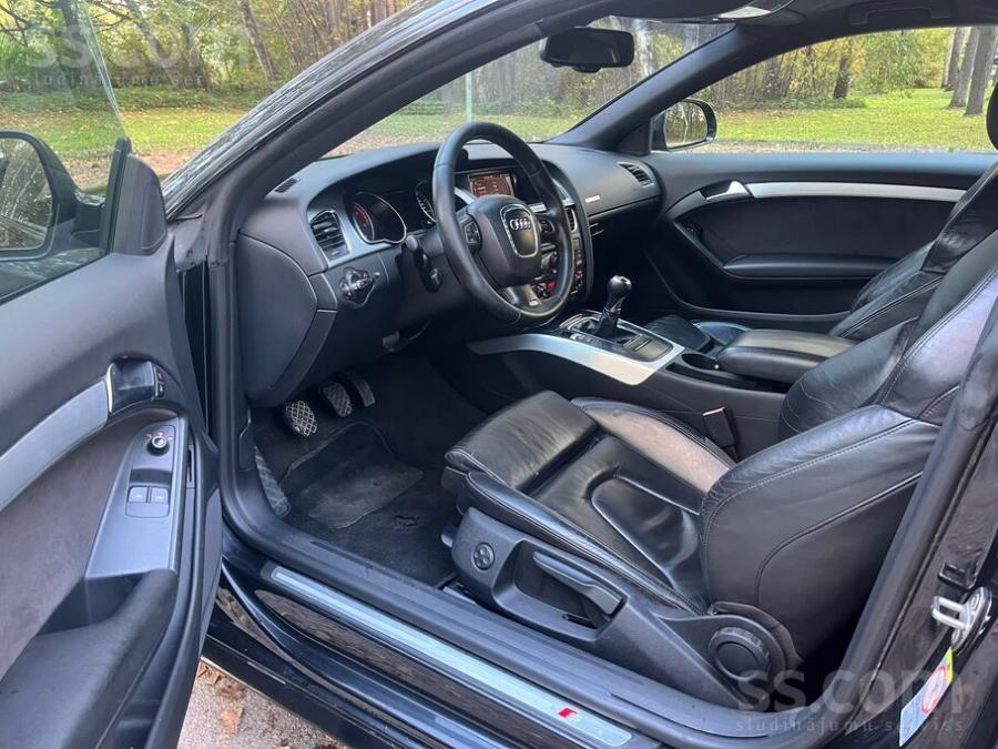 Melns Audi A5 2007 Rīga, ar dzinēja tilpumu 3.00 L un nobraukumu 0 tūkst. km par 6999 €, foto 10 vietnē AUTOMOTO.COM.LV