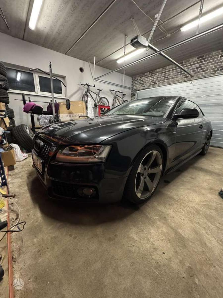 Melns Audi A5 2008 Kauņa, ar dzinēja tilpumu 2.97 L un nobraukumu 251 tūkst. km par 5000 €, foto 2 vietnē AUTOMOTO.COM.LV