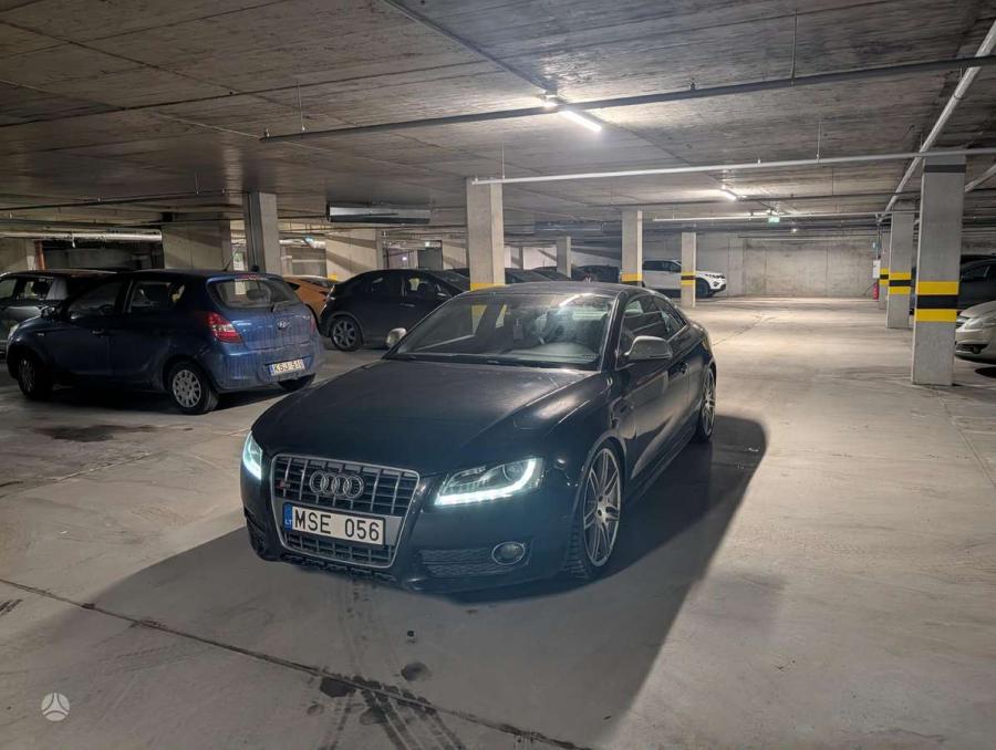 Melns Audi A5 2008 Viļņa, ar dzinēja tilpumu 2.70 L un nobraukumu 224 tūkst. km par 6600 €, foto 1 vietnē AUTOMOTO.COM.LV