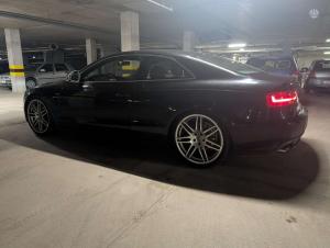 Melns Audi A5 2008 Viļņa, ar dzinēja tilpumu 2.70 L un nobraukumu 224 tūkst. km par 6600 €, foto 5 vietnē AUTOMOTO.COM.LV