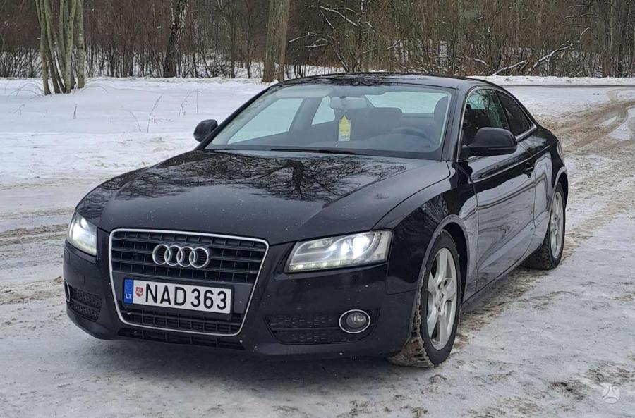Black Audi A5 2008 in Kaunas, with an engine capacity of 2.70 L and mileage of 348 thousand km for 4300 €, photo 2 on AUTOMOTO.COM.LV