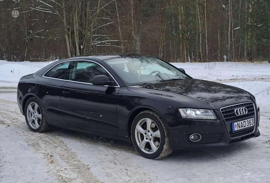Black Audi A5 2008 in Kaunas, with an engine capacity of 2.70 L and mileage of 348 thousand km for 4300 €, photo 5 on AUTOMOTO.COM.LV