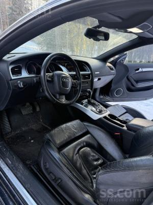 Black Audi A5 2008 in Cesis, with an engine capacity of 3.00 L and mileage of 398 thousand km for 6200 €, photo 7 on AUTOMOTO.COM.LV