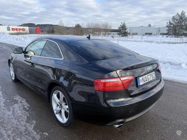 Black Audi A5 2008 in Vilnius, with an engine capacity of 2.70 L and mileage of 292 thousand km for 5200 €, photo 5 on AUTOMOTO.COM.LV