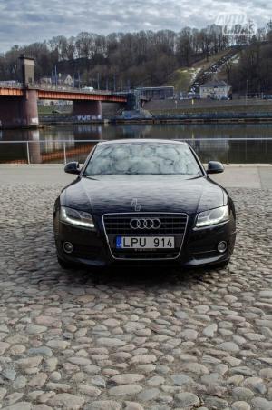 Black Audi A5 2008 in Jonava, with an engine capacity of 2.70 L and mileage of 310 thousand km for 5300 €, photo 8 on AUTOMOTO.COM.LV