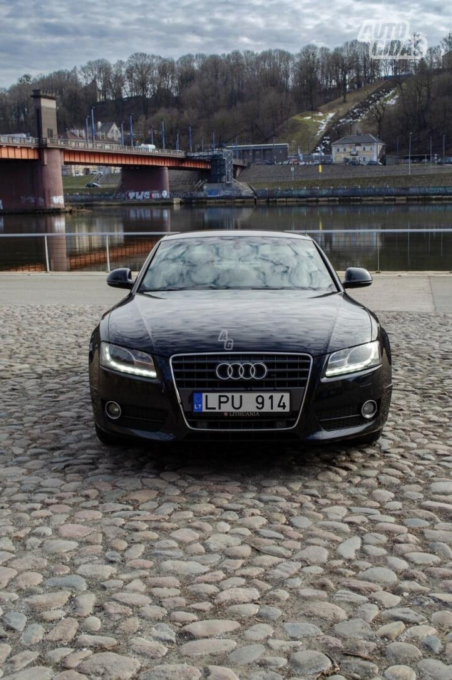 Black Audi A5 2008 in Jonava, with an engine capacity of 2.70 L and mileage of 310 thousand km for 5300 €, photo 8 on AUTOMOTO.COM.LV