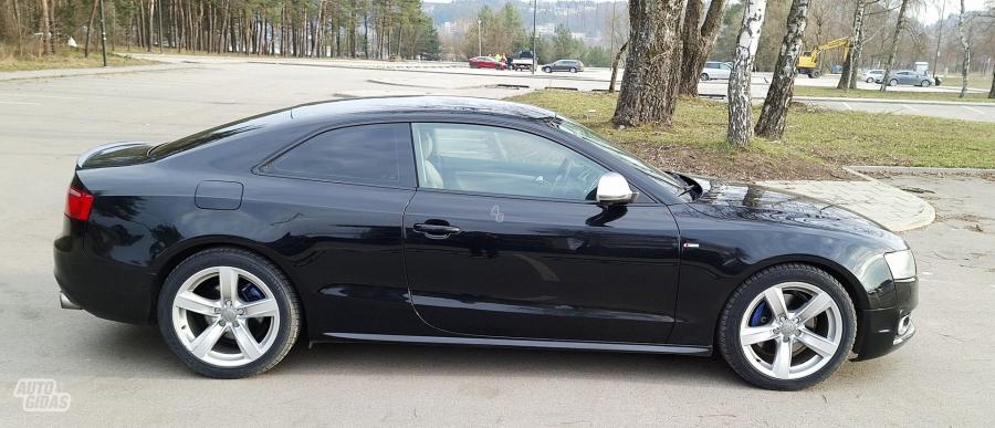 Black Audi A5 2008 in Kaunas, with an engine capacity of 2.70 L and mileage of 354 thousand km for 4999 €, photo 8 on AUTOMOTO.COM.LV