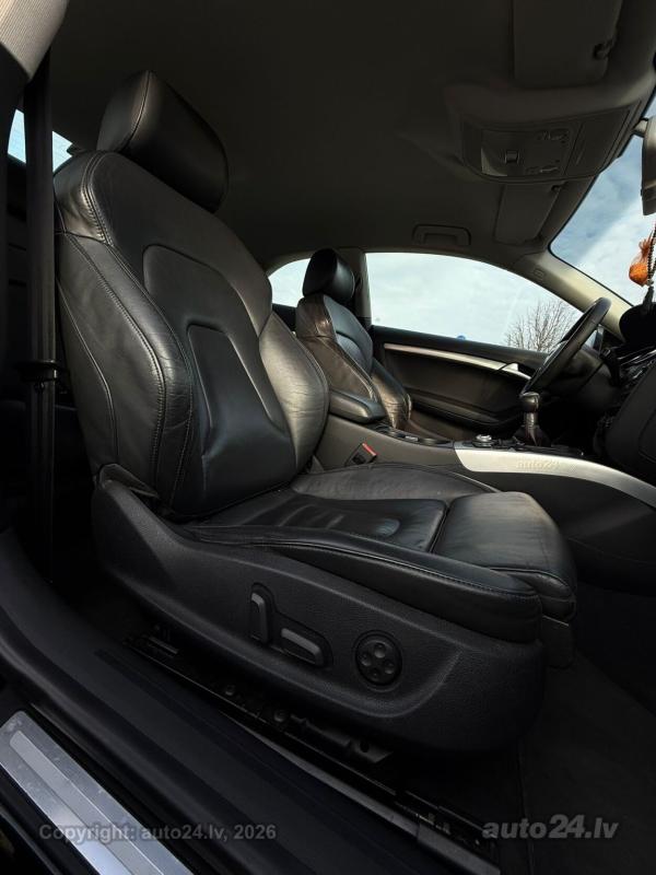 Melns Audi A5 2008 Tallina, ar dzinēja tilpumu 3.00 L un nobraukumu 275 tūkst. km par 8500 €, foto 10 vietnē AUTOMOTO.COM.LV