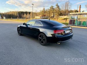 Black Audi A5 2008 in Riga, with an engine capacity of 3.20 L and mileage of 222 thousand km for 5500 €, photo 6 on AUTOMOTO.COM.LV