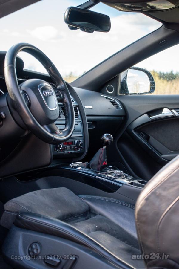 Black Audi A5 2008 in Tallinn, with an engine capacity of 3.00 L and mileage of 253 thousand km for 8500 €, photo 5 on AUTOMOTO.COM.LV