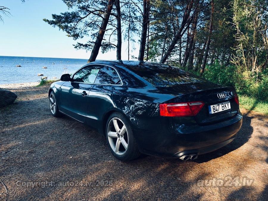Melns Audi A5 2008 Tallina, ar dzinēja tilpumu 1.80 L un nobraukumu 357 tūkst. km par 6200 €, foto 3 vietnē AUTOMOTO.COM.LV